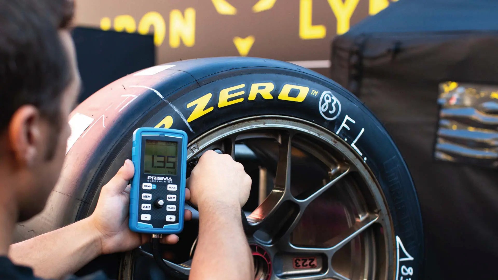 Tyre pressure gauge – Prisma Electronics srl